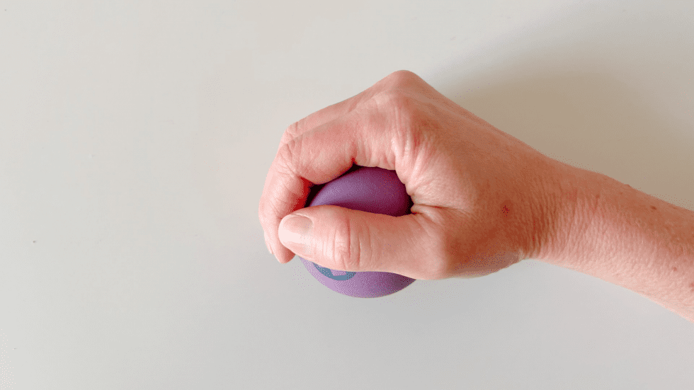 The WORST Exercise for Thumb Arthritis. Do THIS Instead. - Virtual Hand ...
